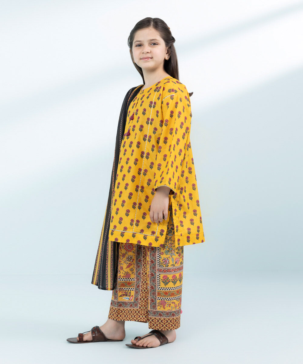 3 Piece - Printed Zari Lawn Suit Sapphire PK